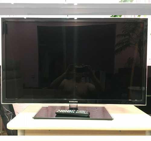Samsung 40" 102см FullHD USB hdmi