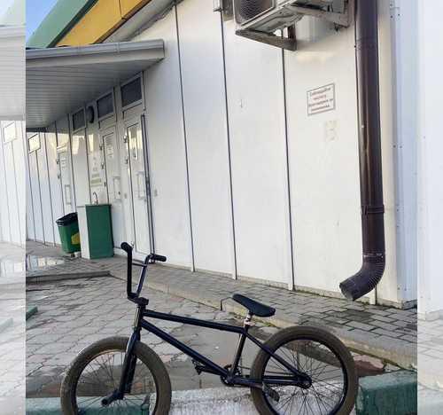 Трюковой велосипед BMX