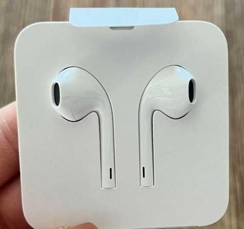 Наушники apple earpods lightning