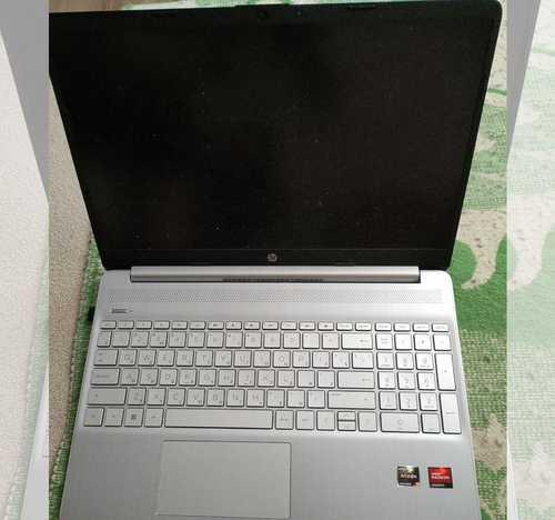 15.6" Ноутбук HP Laptop 15s-eq2124ur