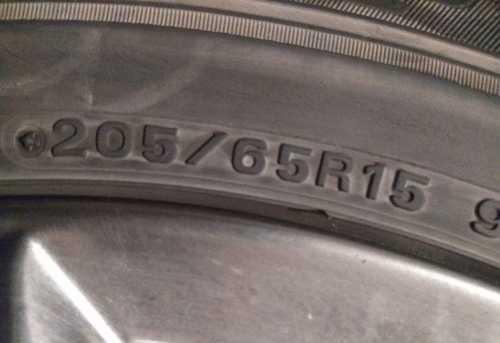 Dunlop Graspic DS1 205/65 R15