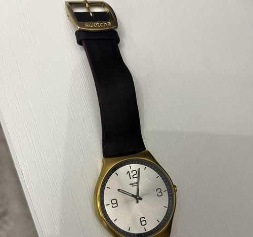 Часы наручные swatch