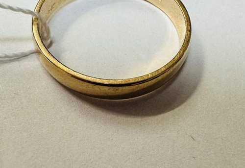 Золотое обручальное кольцо 585 р16,5 деформ.(8370)