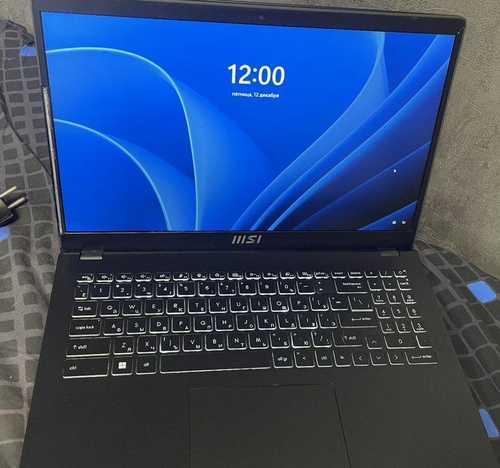 15.6" MSI Modern 15 B11M-002RU, Core i3, RAM 8 ГБ, 256 ГБ, Intel UHD Graphics