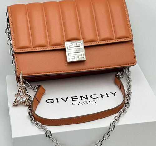 Сумка Givenchy