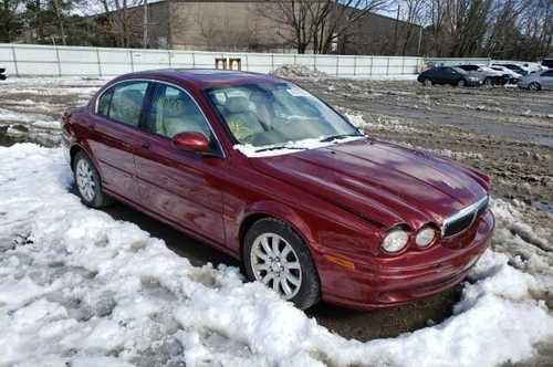 Радиатор от jaguar X-type 2001-2009