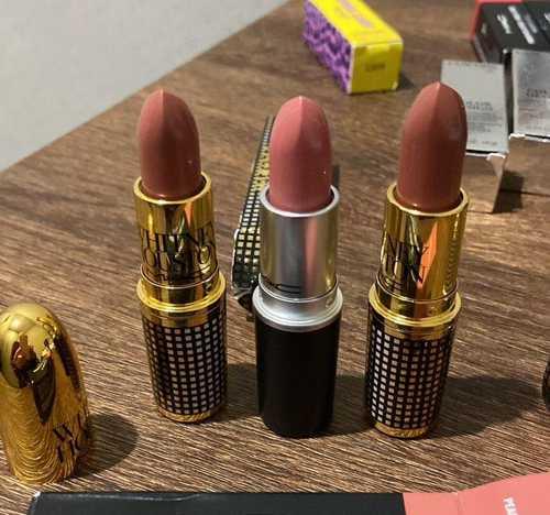 Помада Estee Lauder, MAC,Lancome