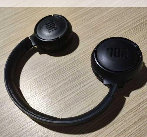 Беспроводные наушники JBL tune 570bt