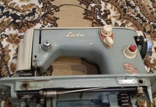 Швейная машина Lads 236-1