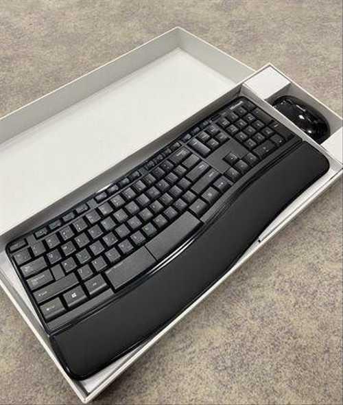 Клавиатура с мышкой microsoft Sculpt Comfort
