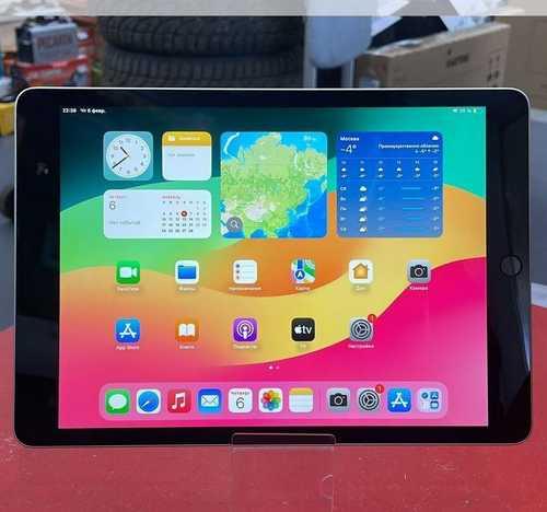 Планшет Apple iPad 9 64 GB