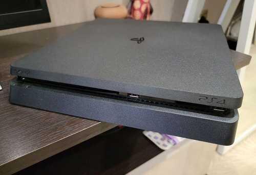 Sony PS4 Slim