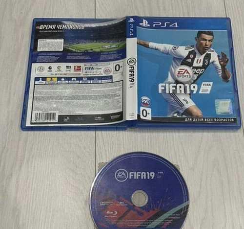 Диск на PS4 PS5 FIFA 19 в идеале