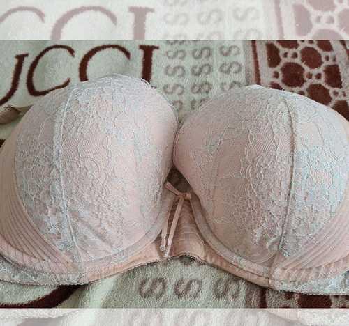 Бюстгальтер victorias secret 75D