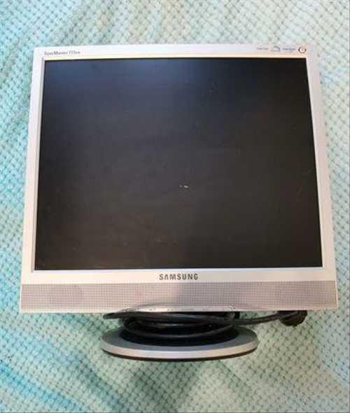 Монитор Samsung17 SyncMaster 713BM