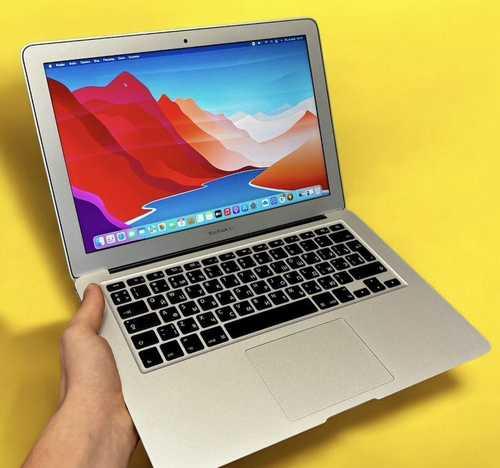 Ультратонкий Apple MacBook Air 13 2012 Core i5 SSD