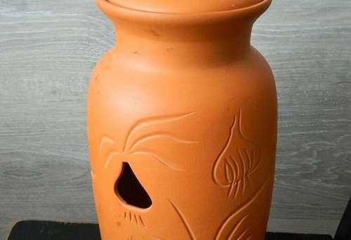 Глиняный ваза