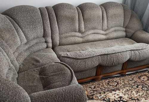 Мягкая мебель Угловой диван и кресло бу
