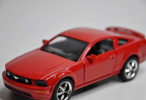 Модель автомобиля Ford Mustang GT металл