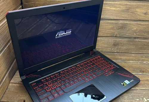 17.3" ASUS FX753V, 128 ГБ, Core i7-7700HQ, RAM 8 ГБ, GeForce GTX 1050 4 ГБ