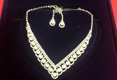 Ожерелье с серьгами