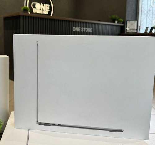 MacBook Air 13.6 M3 8/256Gb