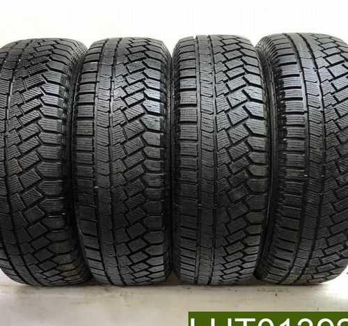 Gislaved Soft Frost 200 SUV 215/65 R16 102T