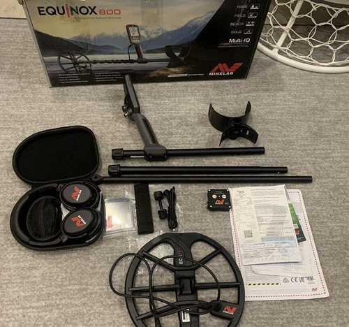 Металлоискатель minelab equinox 800. 2024г