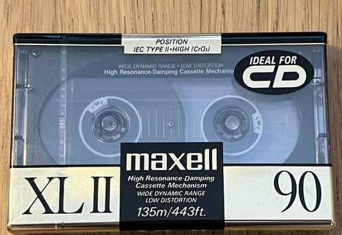 Compact cassette Maxell xlii 90