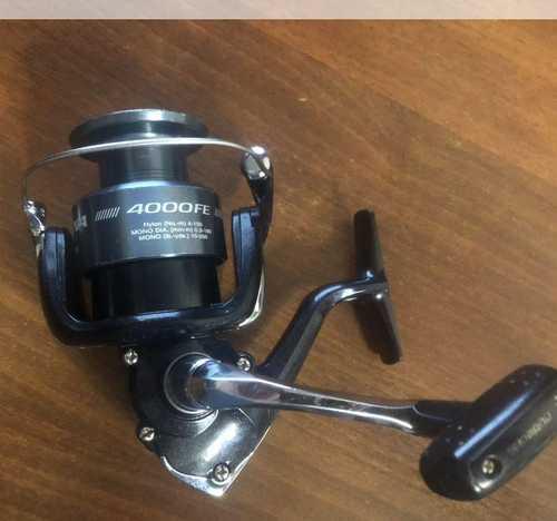 Катушка Shimano Sienna 4000FE