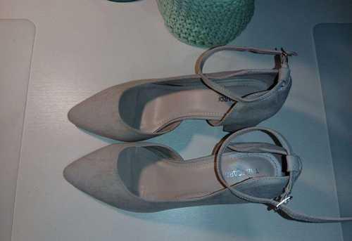 Босоножки каблуки туфли женские