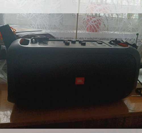 Акустические колонки jbl partybox on the go