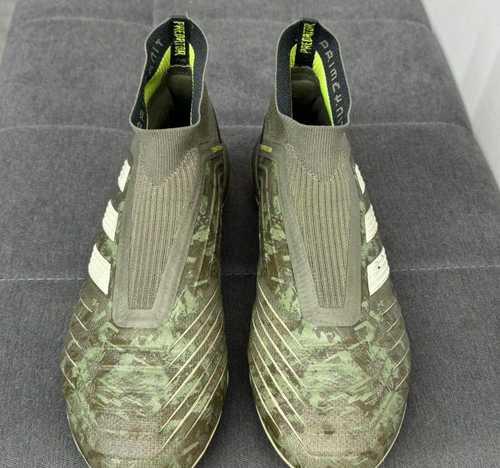 Бутсы adidas predator