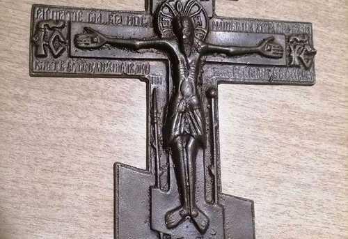 Старинный крест распятие, бронза, иконы
