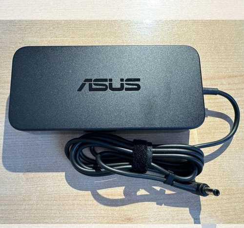 Блок питания Asus 19.5V 9.23A 5.5PIH (180W) adp-18