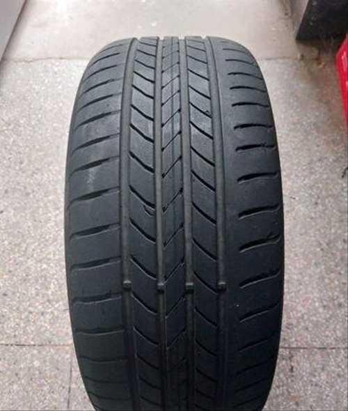 Шина Goodyear Efficient Grip 245/45/R19 Runflat