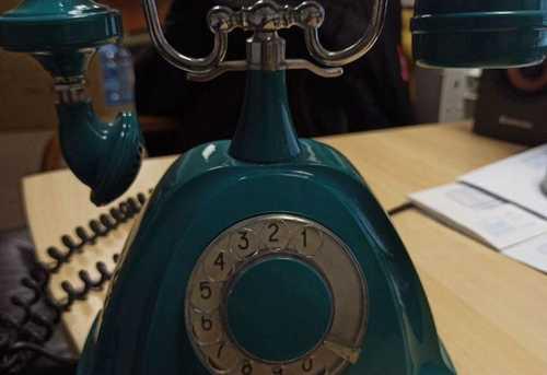 Ретро винтажный телефон 1985 года СССР
