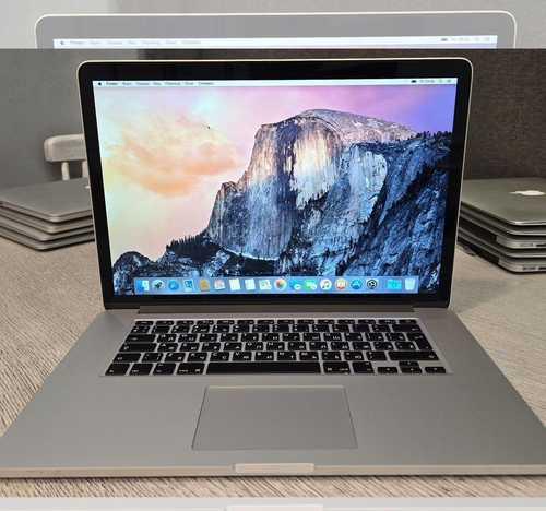 Apple MacBook Pro 15 2015 i7 16Gb 256SSD Чек Гаран