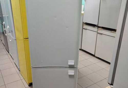 Холодильник Индезит С132