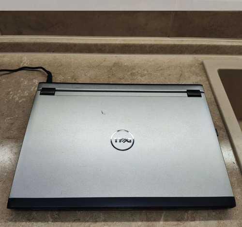 Ноутбук Dell vostro v131