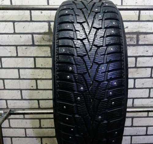 Roadstone Winguard WinSpike 225/50 R17 98T