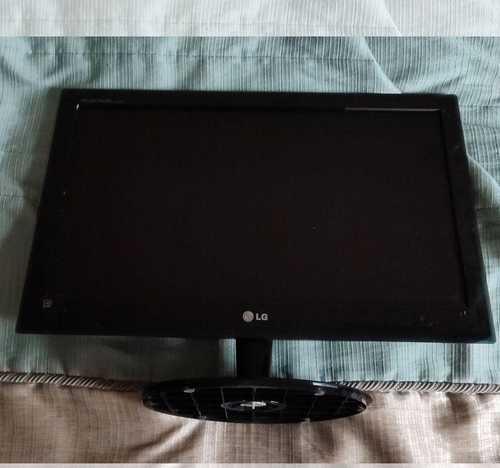 Монитор LG flatron E2240T