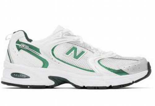 Бело-зеленые кроссовки New Balance 530