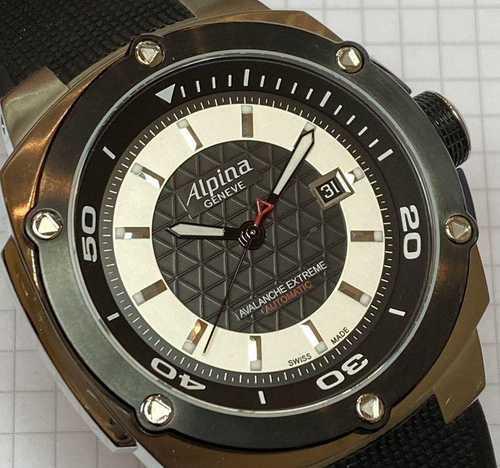 Наручные часы Alpine Avalanche Extreme 48mm
