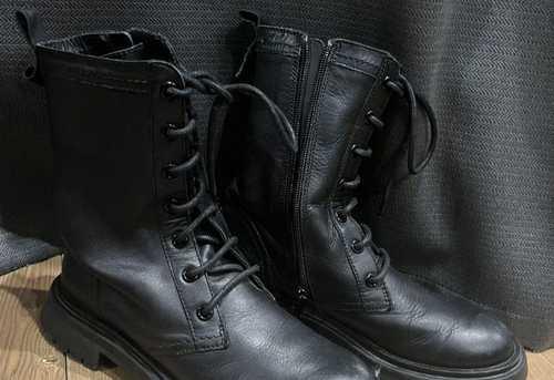 Ботинки zara 35
