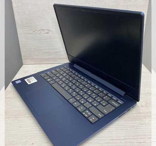 Ноутбук Lenovo ideapad 330S-14IKB 81F4