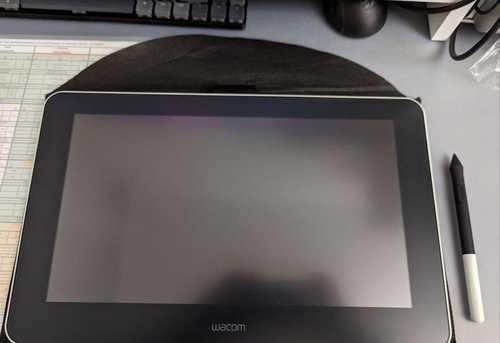 Графический планшет (экран) Wacom One 13, белый