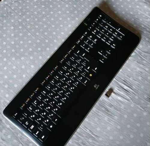 Клавиатура Logitech K800 с подсветкой