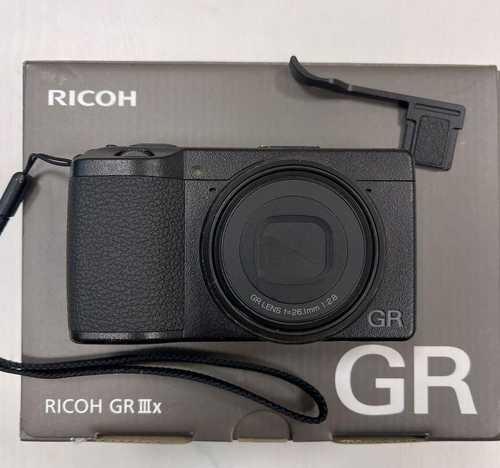 Ricoh gr iiix