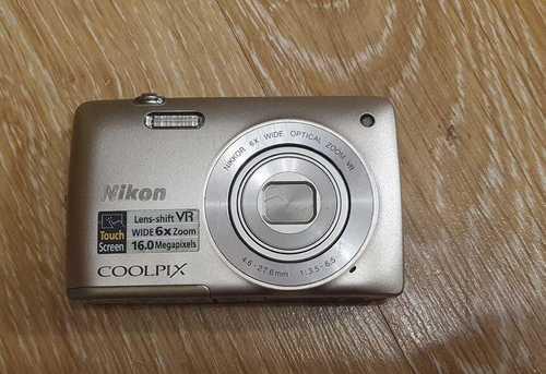 Фотоаппарат Nikon новый для ретро фото